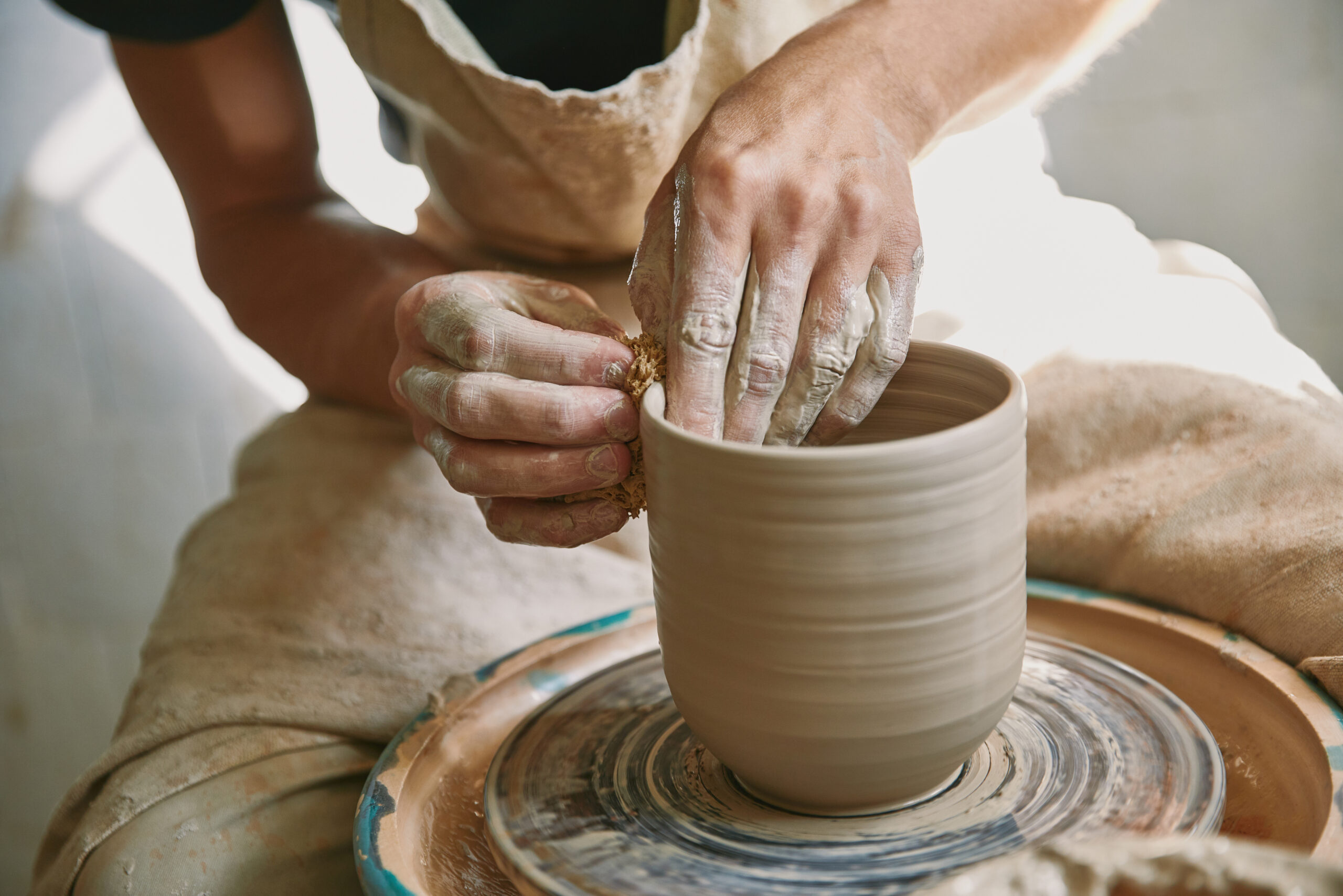 Hector Konomi | Tokoname Potter & Ceramic Artist in Toronto